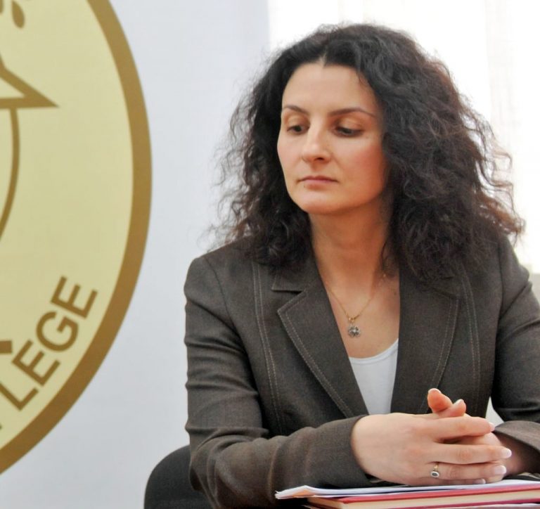 AVANSARE. Inca un procuror din Timisoara a fost delegat intr-o functie ... AVANSARE. Inca un procuror din Timisoara a fost delegat intr-o functie ...