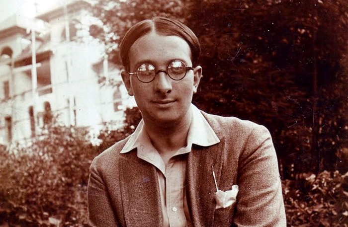 IN MEMORIAM. Se implinesc 45 de ani de la moartea "poetului temnitelor ...