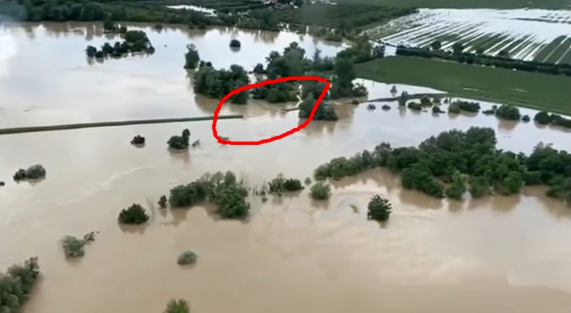 ANCHETA. Digul care s-a rupt in aval de Lugoj, ANCHETA. Digul care s-a rupt in aval de Lugoj,