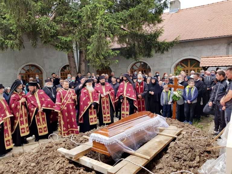 Doliu in comunitatea sarbilor din Timis! A decedat Maica Evghenia ...