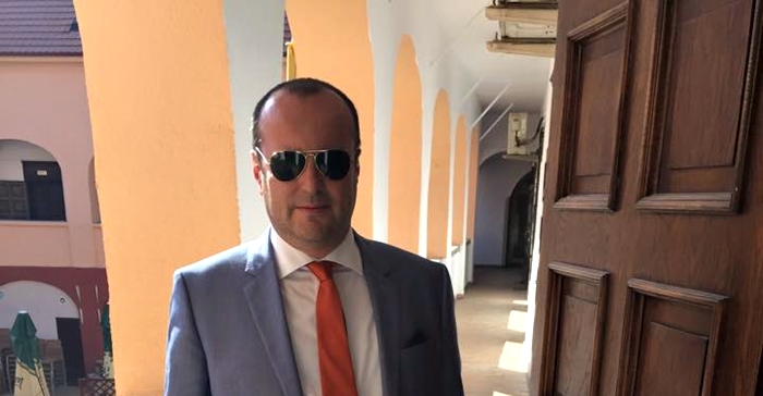 Un avocat din Baroul Timis, audiat mai multe ore la IPJ Timis! Carin ...