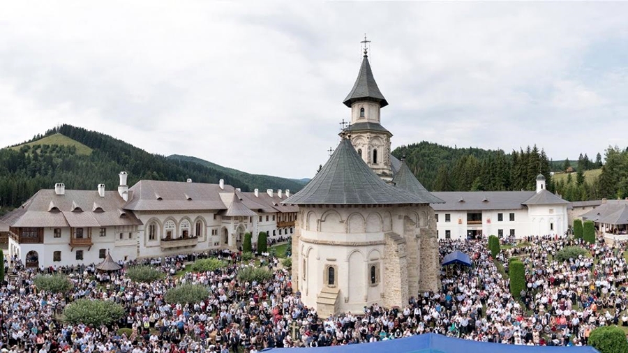 Sfanta Maria Mare, una dintre cele mai importante sarbatori religioase ...