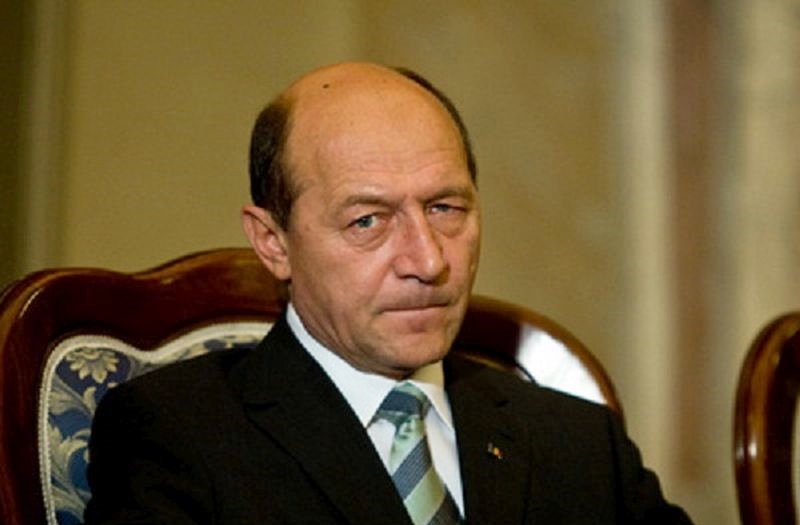 Traian Basescu risca 2 ani de inchisoare pentru fals in declaratii ...