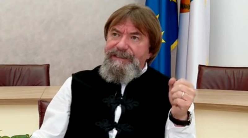 Primarul orasului Otopeni, retinut de procurorii DNA pentru plati ...