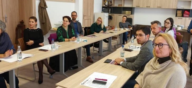 31 de avocati din Baroul Timis vor tine ore de educatie juridica la ...