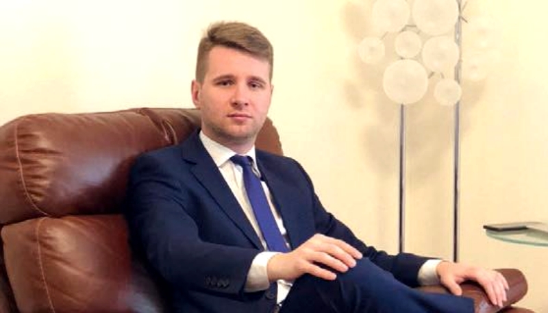 Directorul comercial al Companiei Nationale Aeroporturi Bucuresti ...