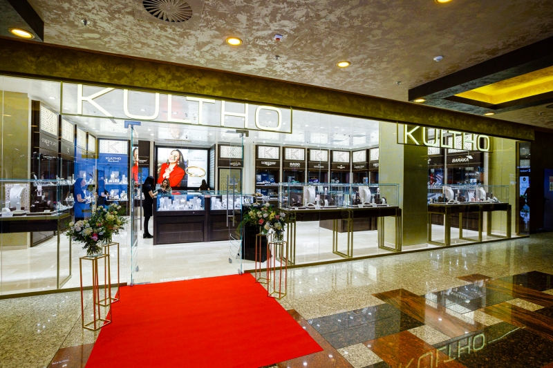 Kultho a inaugurat la Iulius Town Timisoara cel mai mare magazin al sau ...