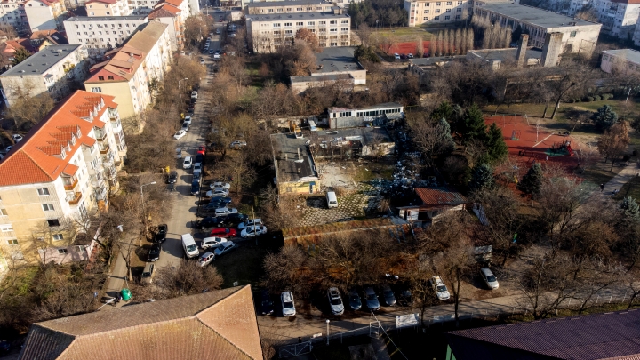 Primaria Timisoara va transforma un teren dezafectat din zona Girocului ...