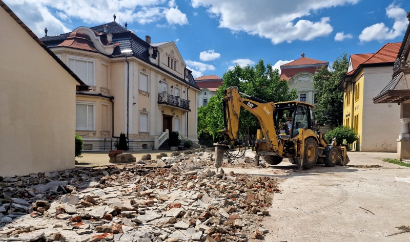 Primaria Timisoara a inceput amenajarea strazii Cezar / “Miza luptei ...