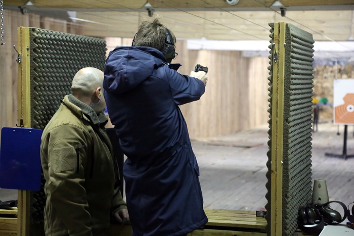 Tentativa de sinucidere la un poligon din Timisoara! Un barbat in ...