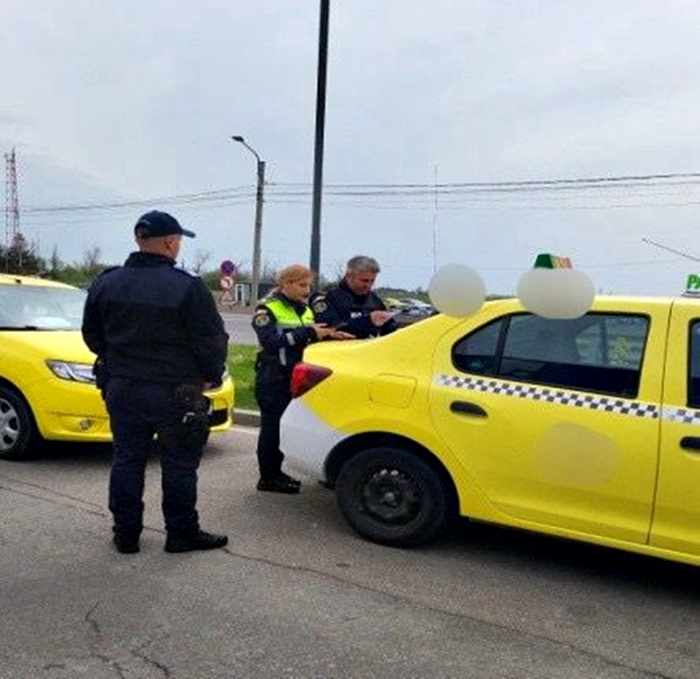 Taximetristii din zona aeroporturilor din Romania, verificati de ...