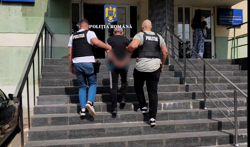 Un tanar care a talharit un barbat in varsta de 59 de ani, pe o strada ...