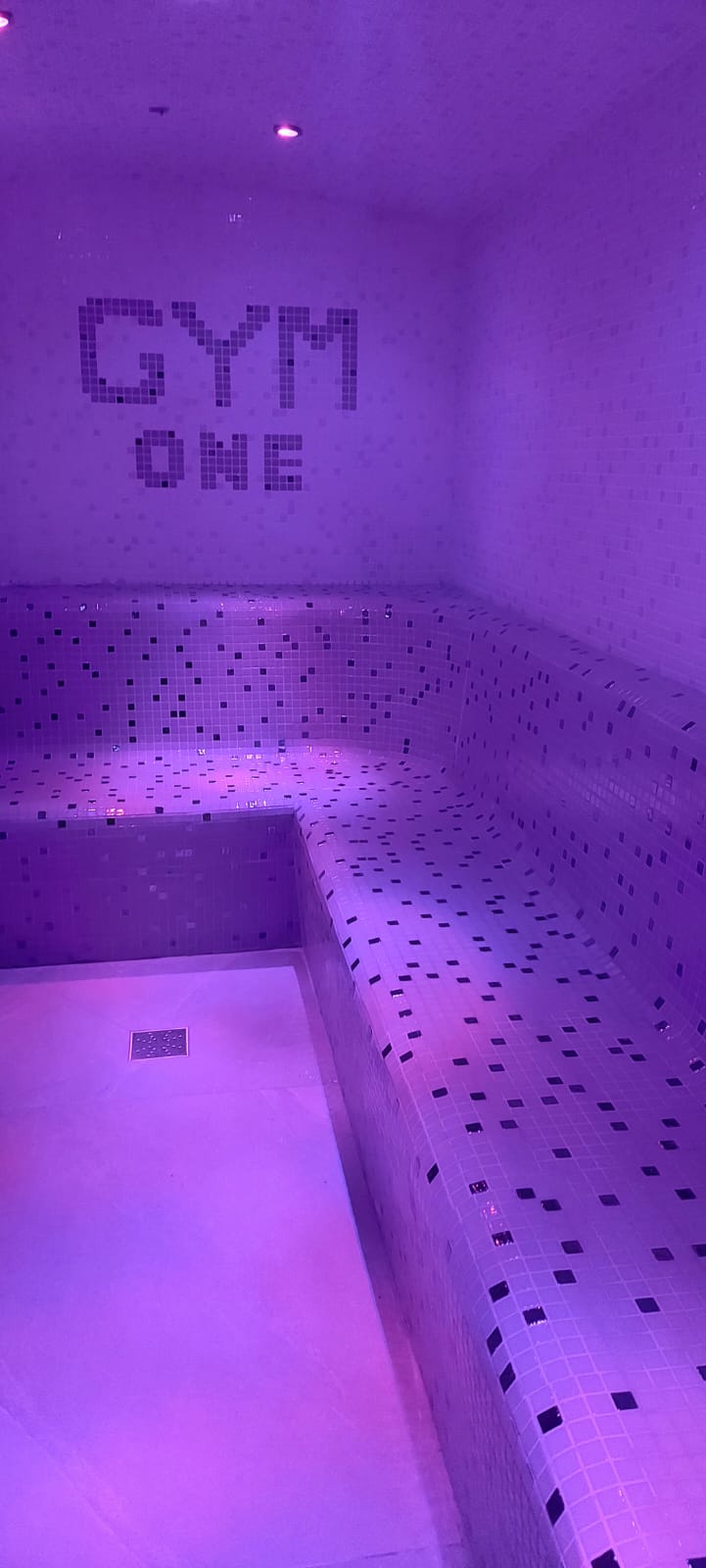 FOTO / Cea mai noua sala de fitness din Timisoara s-a deschis pe strada ...